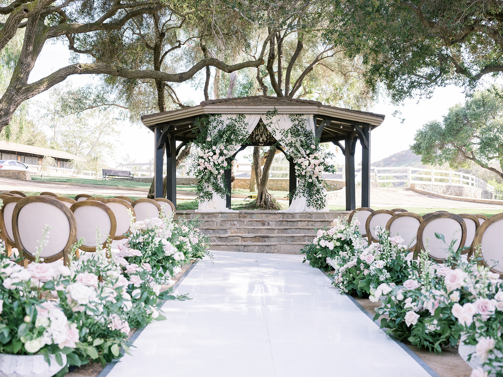 Giracci vineyards and farms wedding | Honestweddingadvice.com